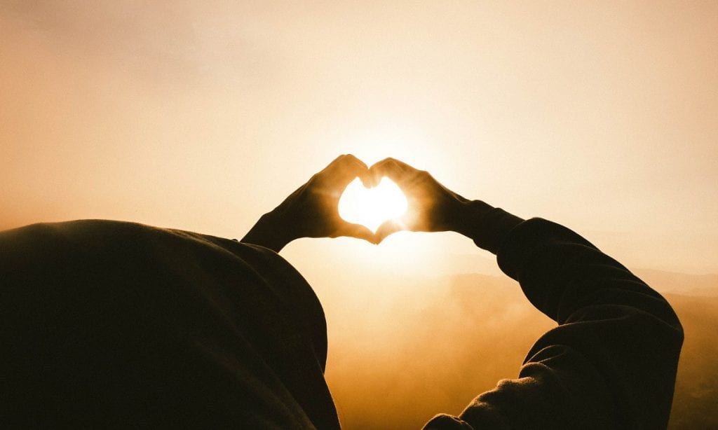 11 Ways to Show Love in a Long Distance Relationship