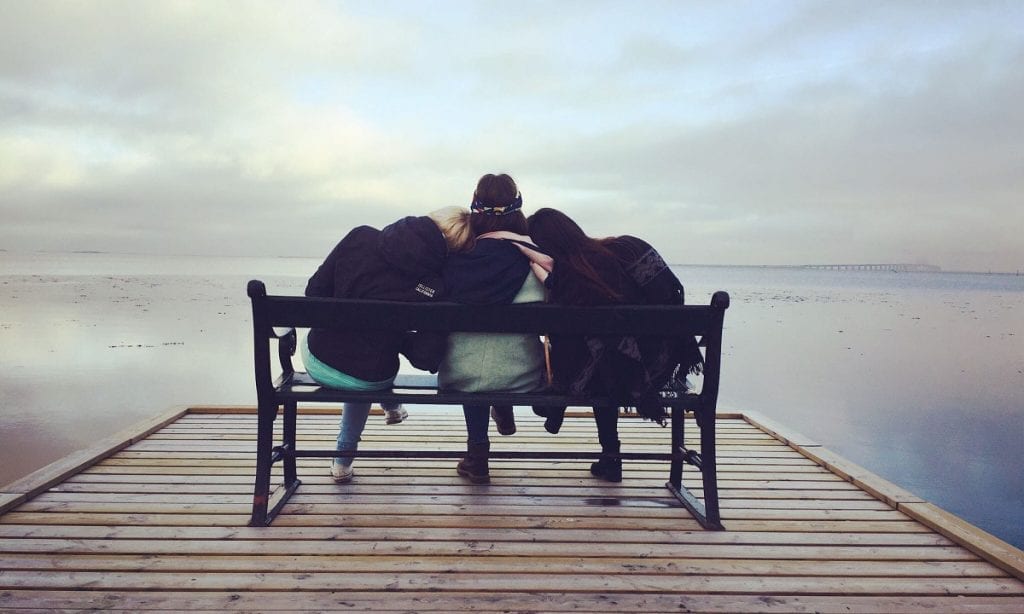 11 Tips on How to Stop being a Possessive Friend