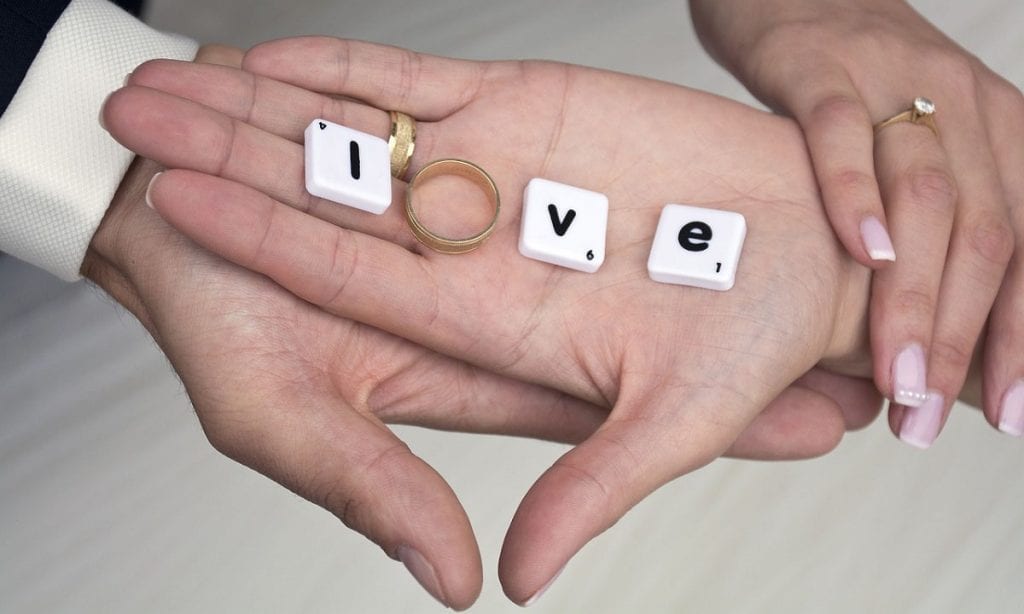 60 Powerful Love Tips for a Lasting Relationship