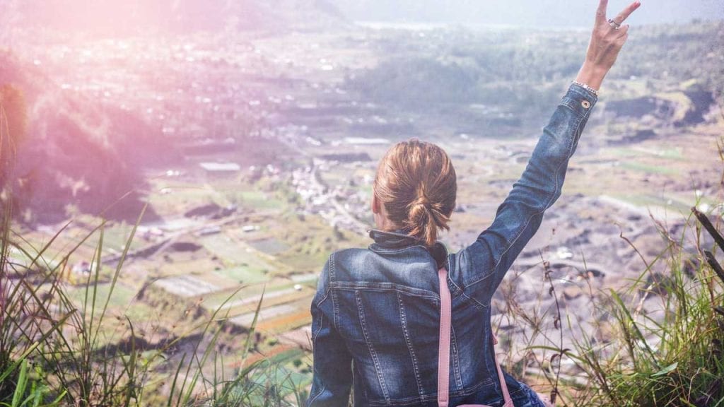 10 Helpful Ways to Be a Better Tourist