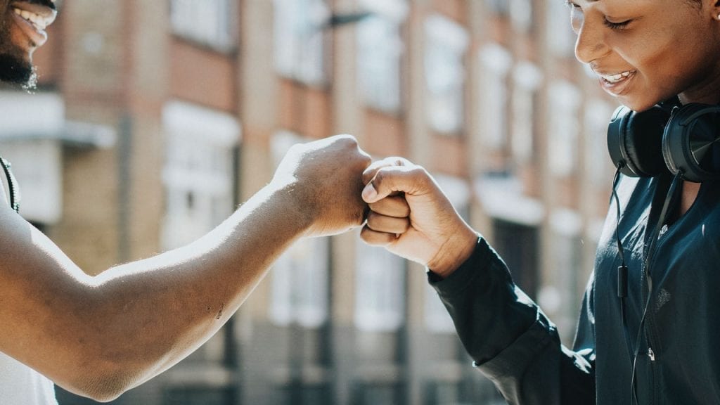 8 Heartfelt Ways to be a More Understanding Person
